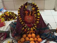 Kol Kandoli Temple Nagrota : Kal Kandoli Mata as form in pindi - The ...